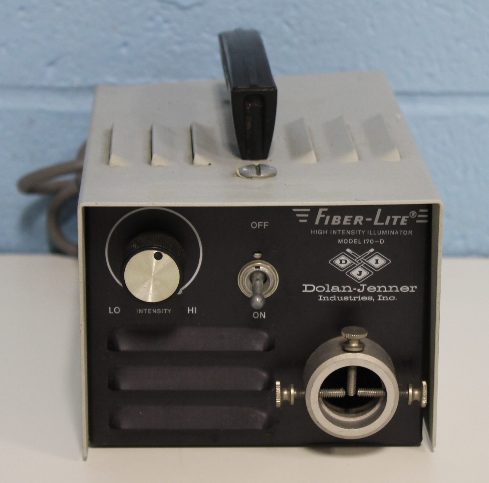 Dolan-Jenner 170D Fiber-Lite High Intensity Illuminator
