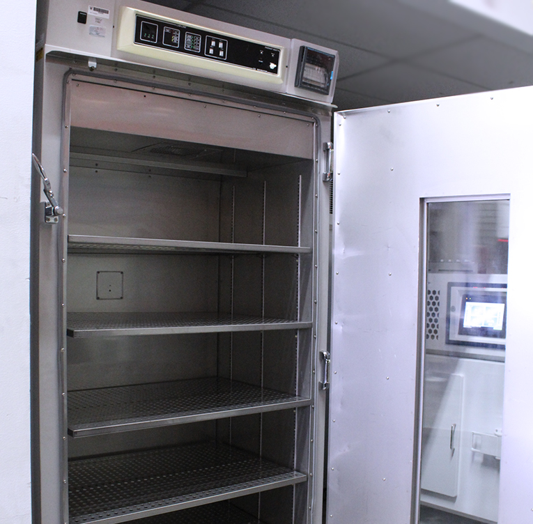 Lab-Line 393-2GW CO2 Incubator