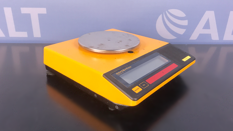 Sartorius L420D Analytical Balance