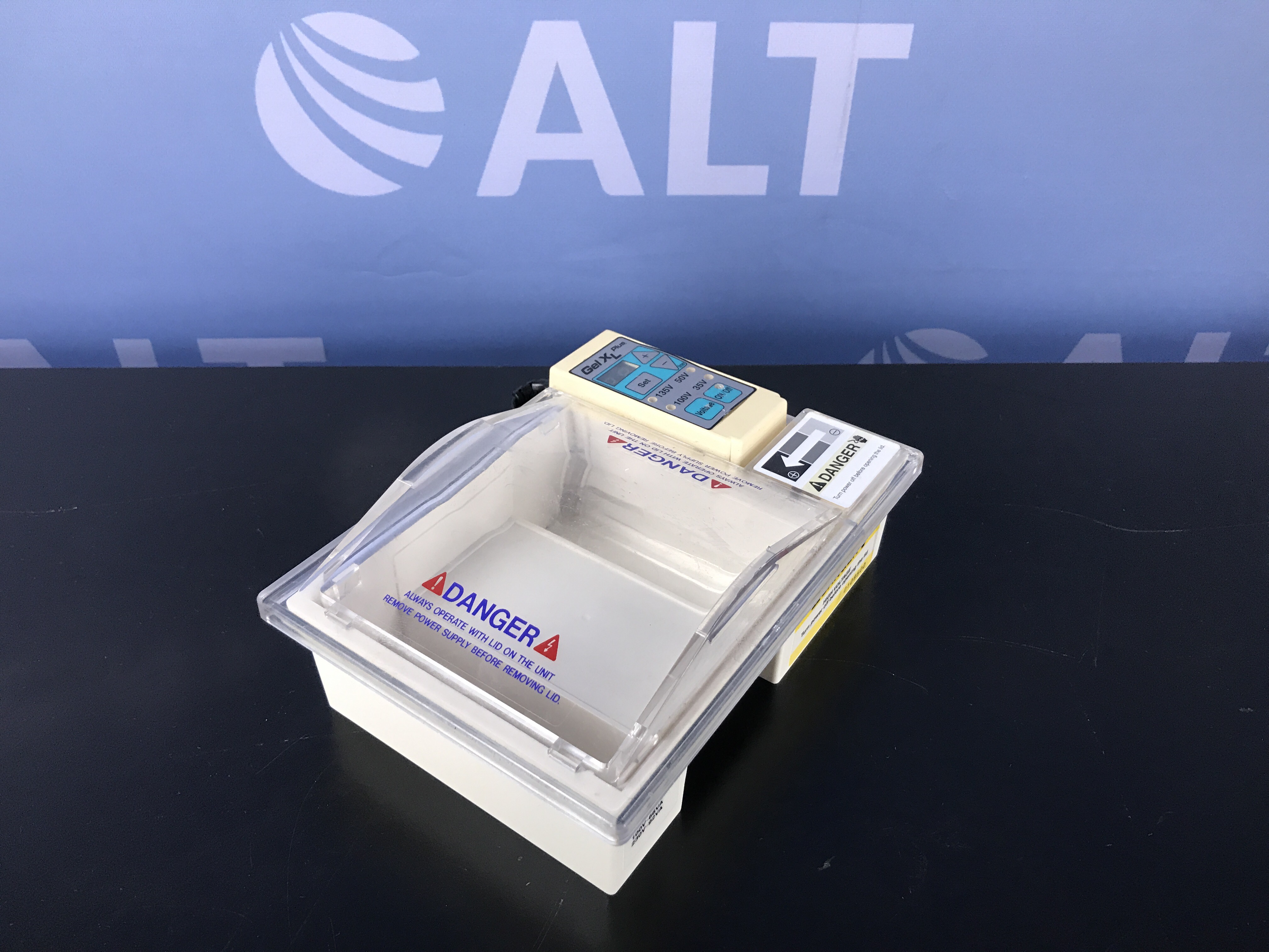 Labnet Gel XL Plus Electrophoresis System