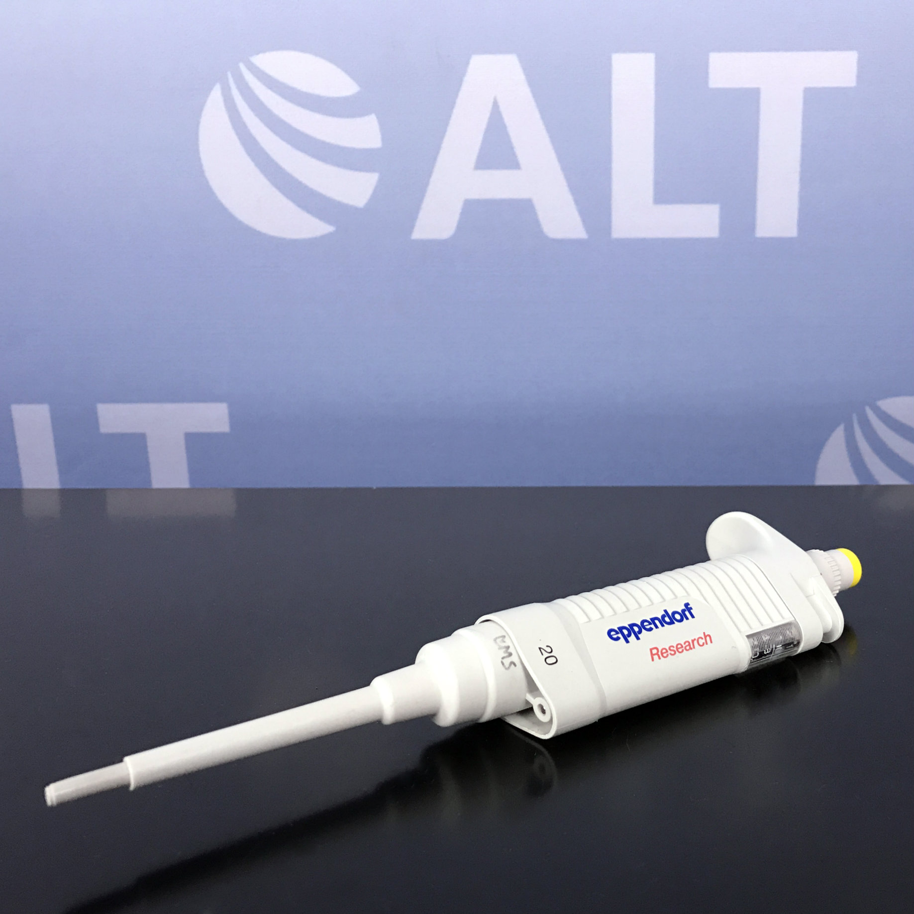 Eppendorf Reference 2-20uL Adjustable-volume Pipette