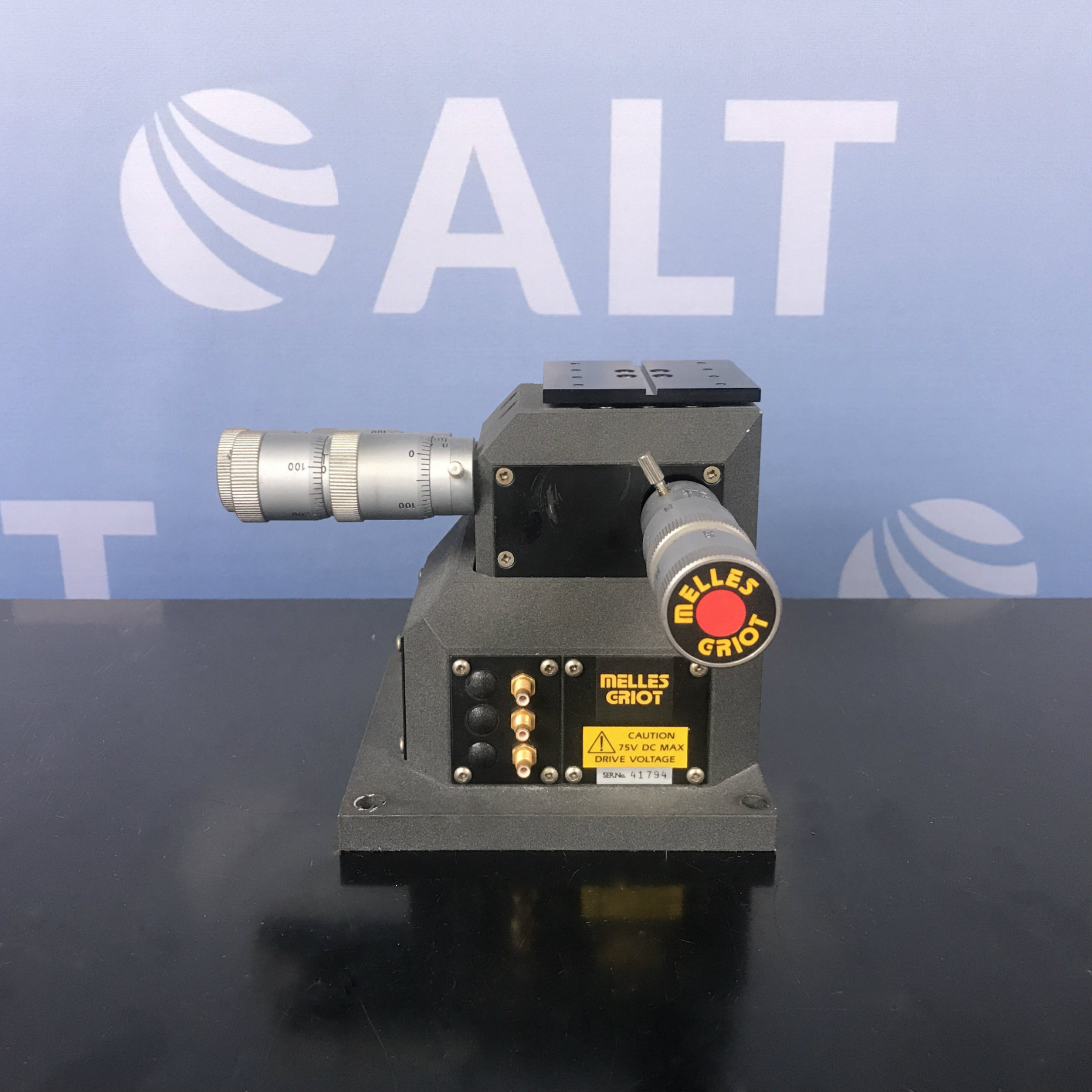 Melles Griot 99ME1399 Three-Axis Stage
