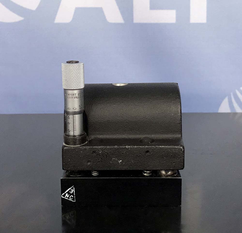 Newport Precision Adjustable Laser Mount, Model 810