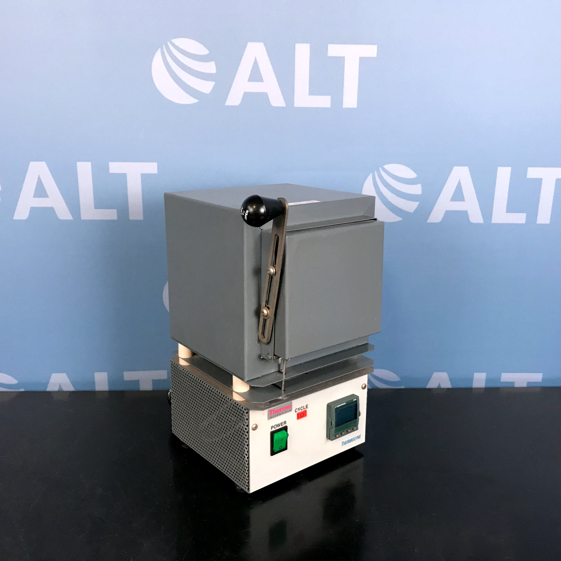 Thermo Scientific Thermolyne FB1310M Compact Benchtop Muffle Furnace