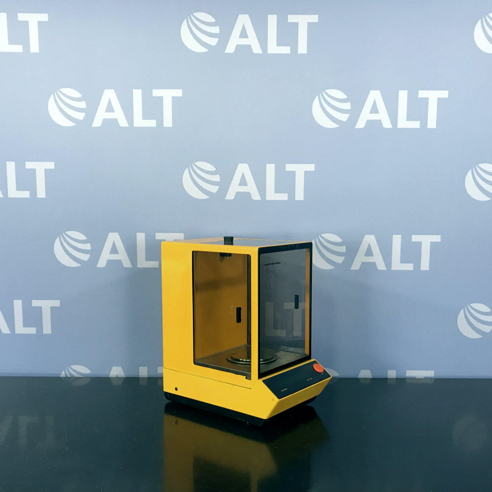 Sartorius 1602 Mp8 Analytical Balance