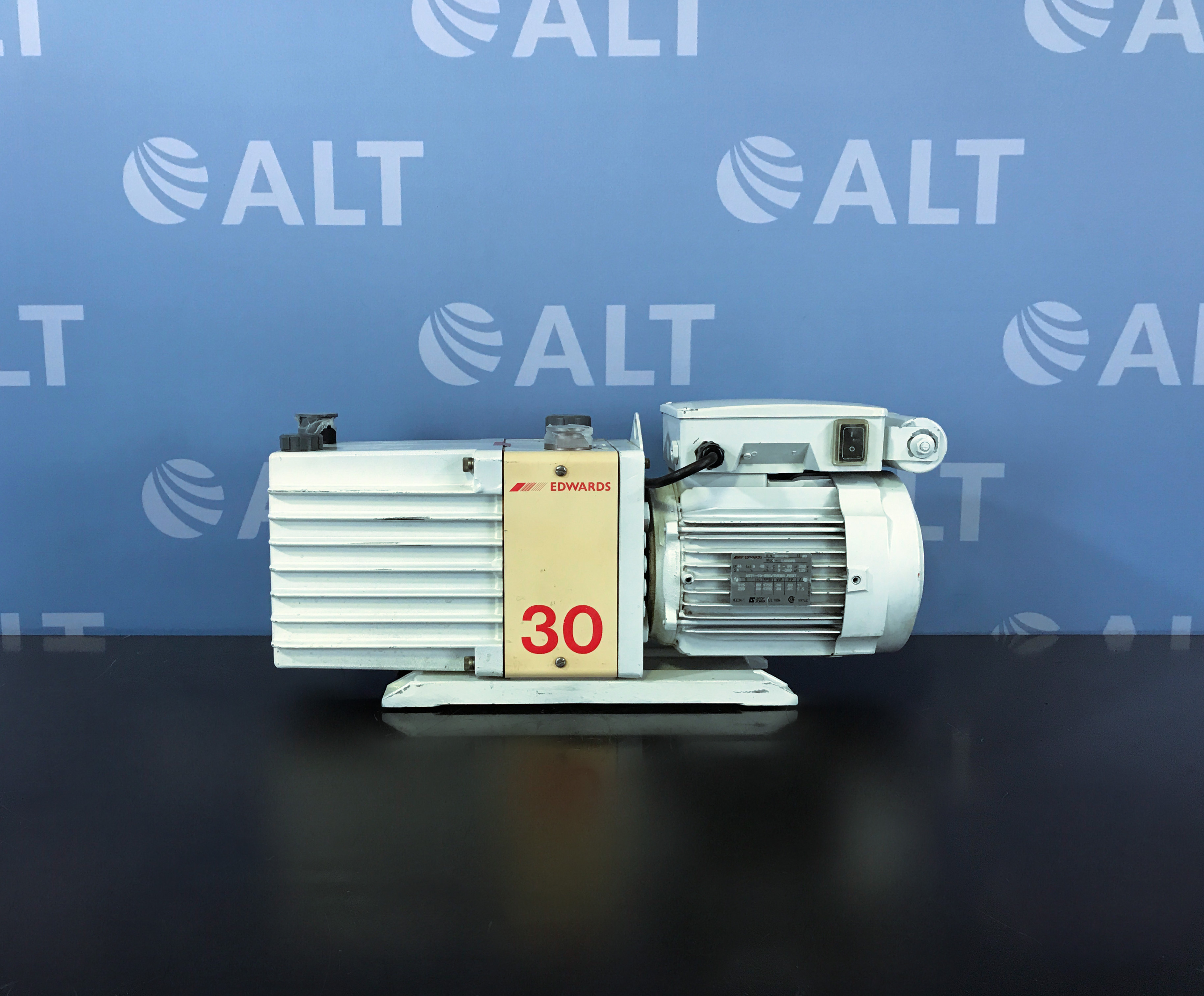 Edwards 30 E2M30 Dual Stage Rotary Vane Vacuum Pump