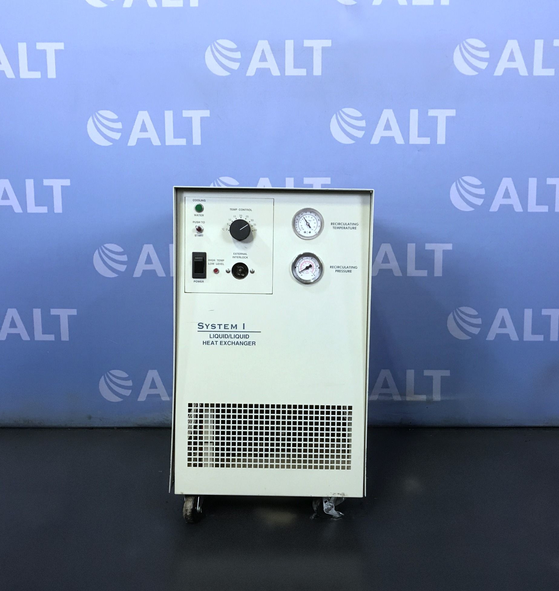 Thermo/NesLab System 1 Liquid/Liquid Heat Exchange