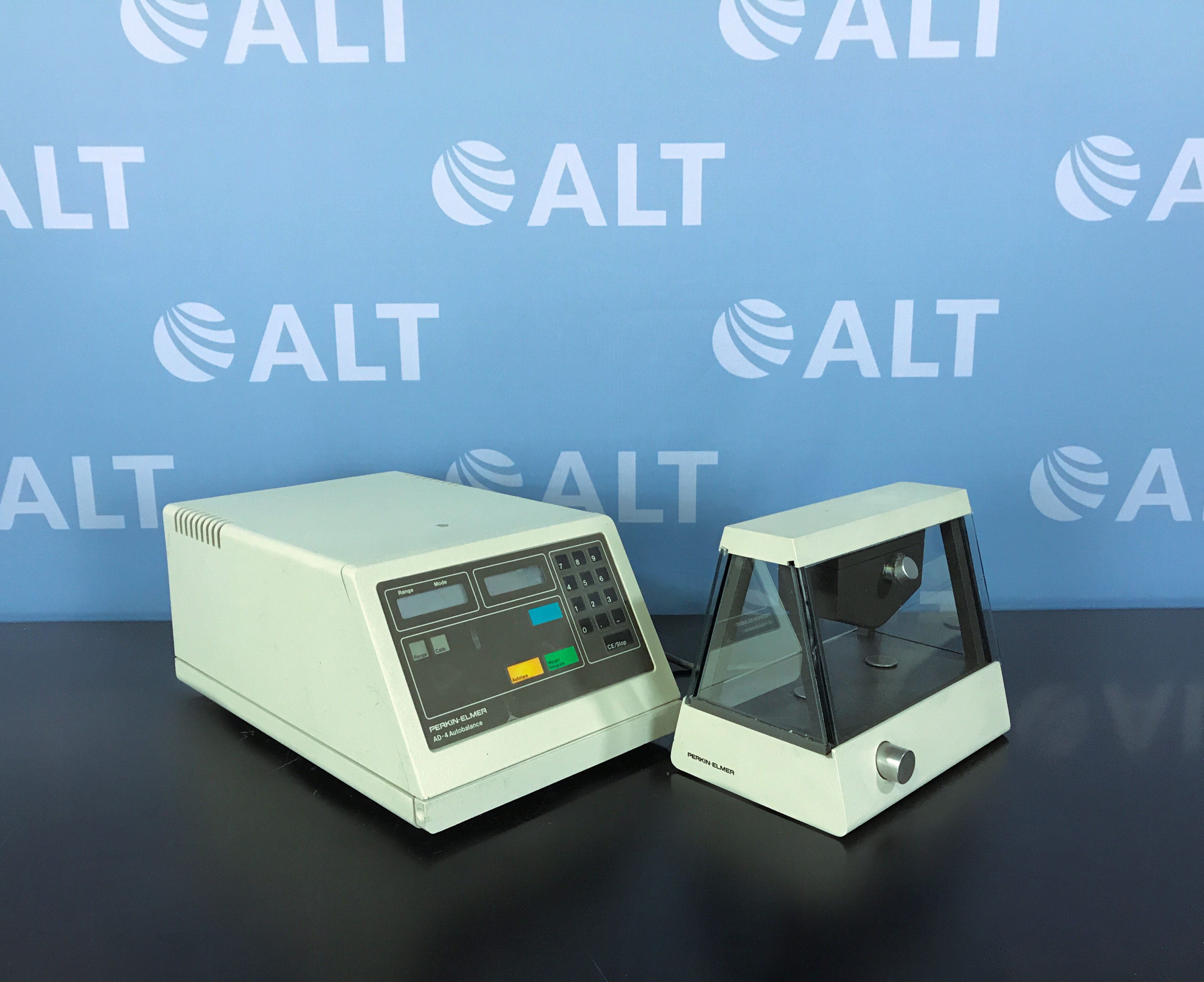 PerkinElmer AD-4 Autobalance