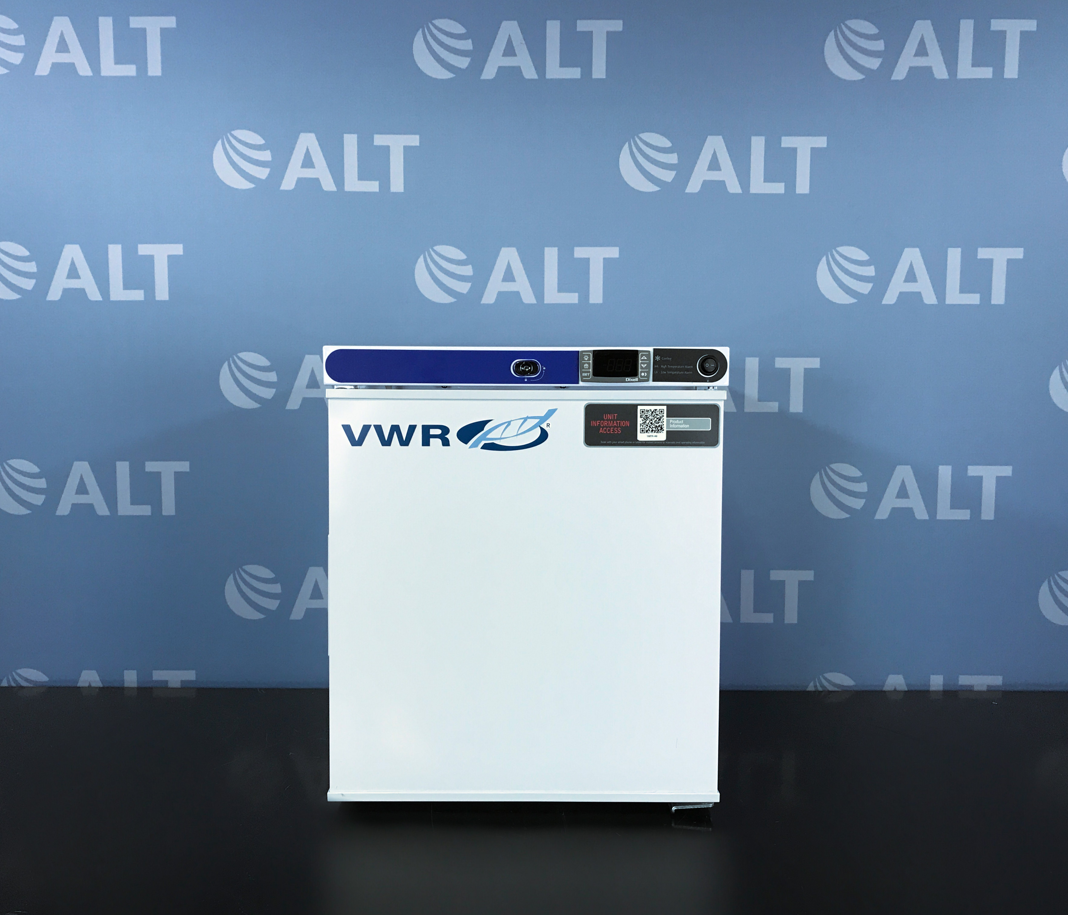 VWR Undercounter Freestanding Refrigerator Model HCUCFS-0104 (10819-646)