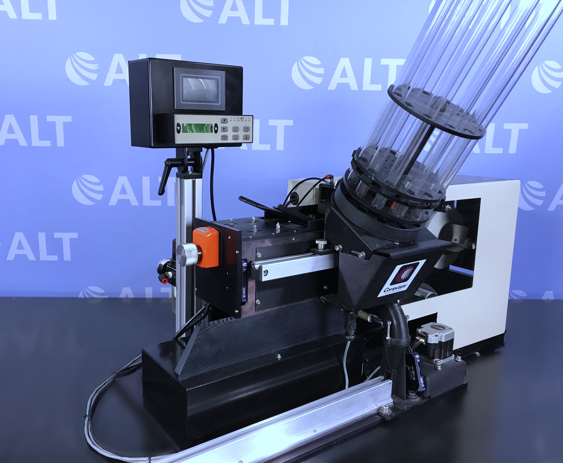 Computype 110XiIII /LAP4500 Barcode Printer and Labeler