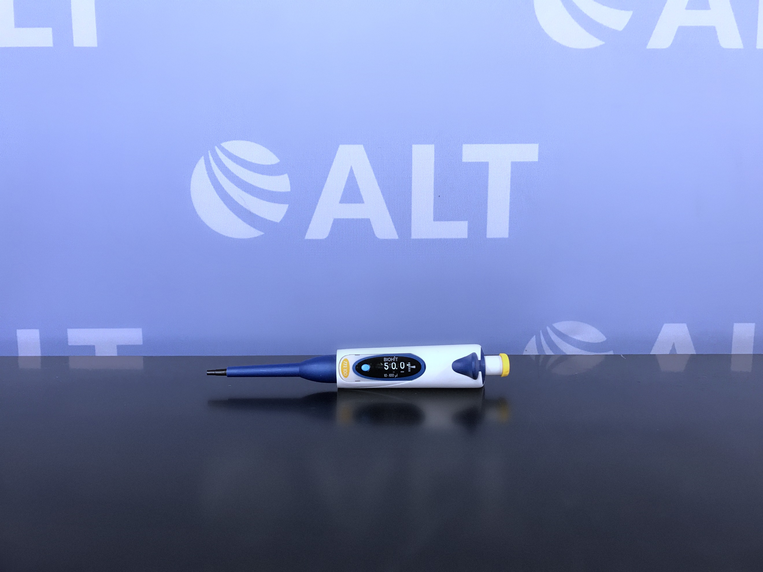 BioHit mLINE M100 10-100uL Single Channel Pipette