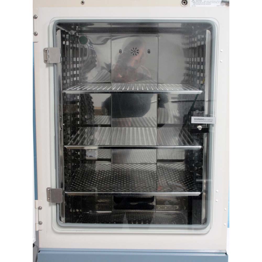 Thermo Scientific 3250 Water Jacketed Incubator