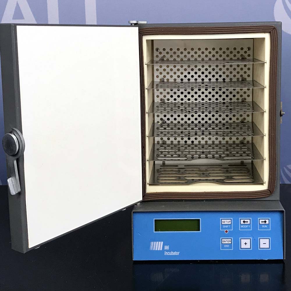 Hampton Research M6 Incubator
