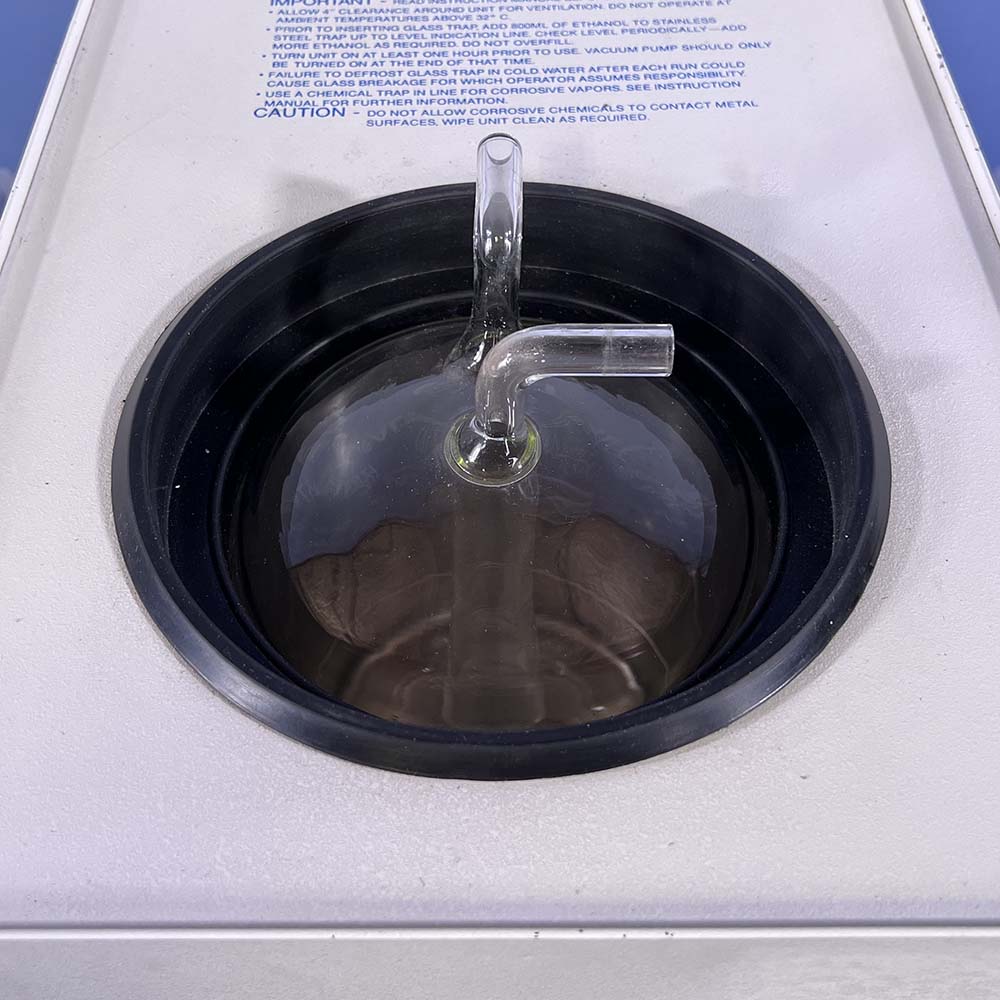 Savant Refrigerated Condensation Trap, Model RT400