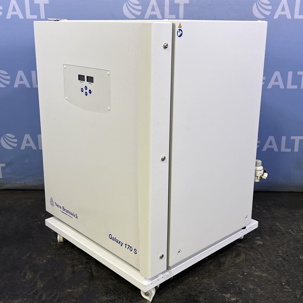 New Brunswick Scientific Co Galaxy 170 S CO2 Incubator With 4-Split ...