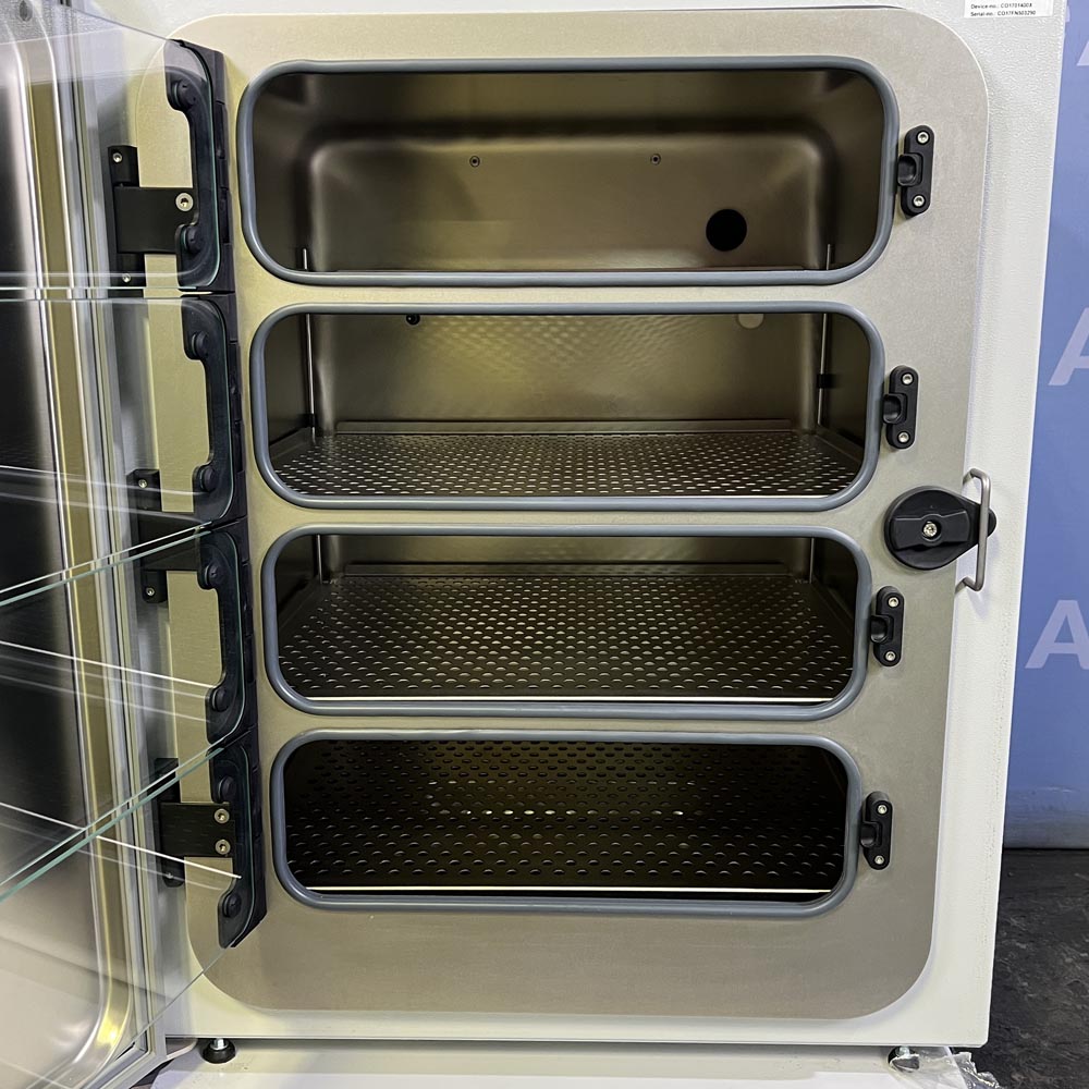 New Brunswick Scientific Co Galaxy 170 R CO2 Incubator With 4-Split ...