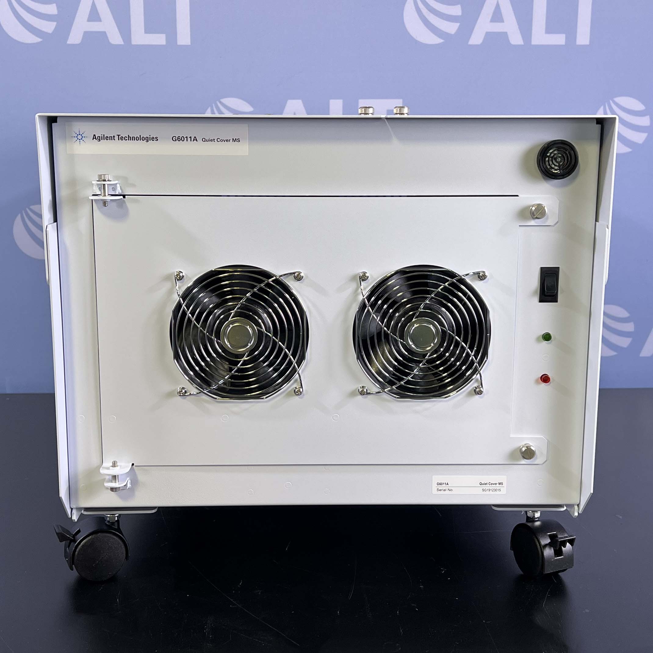Agilent G6011A Quiet Cover MS Pump Enclosure With MS40+ Rotary Vane Pump