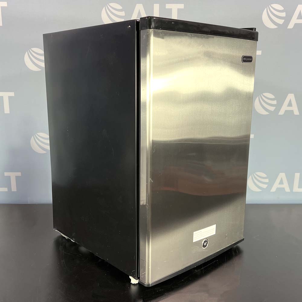Whynter 2.1 cu. ft. Upright Stainless Steel Mini Freezer, Model CUF-210SS