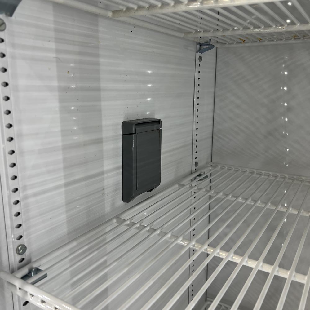 VWR Sliding Door Deli Refrigerator, Model GDM-41-LD