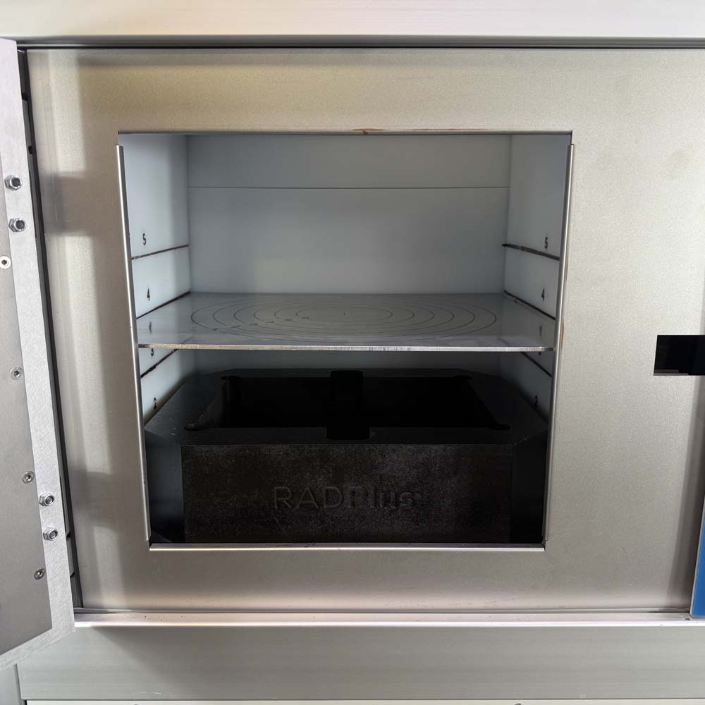 Rad Source RS-2000 Biological X-Ray Irradiator