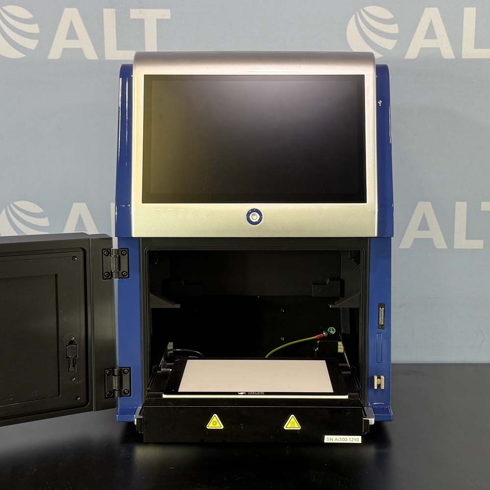 Azure Biosystems Azure 300 Chemiluminescent Western Blot Imager