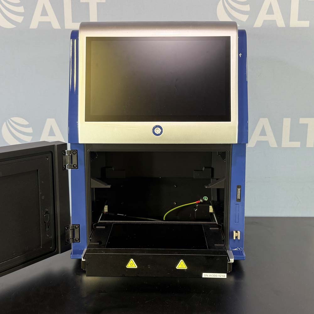 Azure Biosystems Azure 300 Chemiluminescent Western Blot Imager