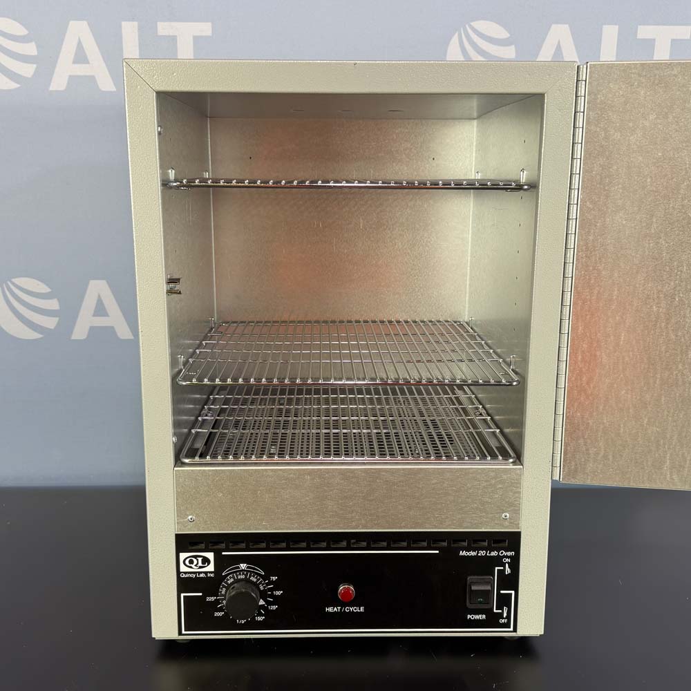 Quincy Lab, Inc. Model 20GC Gravity Convection Oven