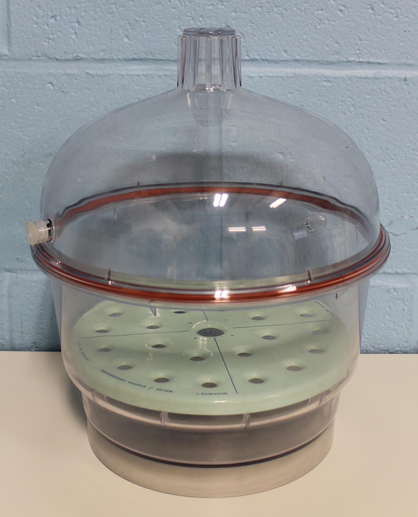 Autoclavable Laboratory Desiccator Nalgene Autoclavable Desiccators 4 ...