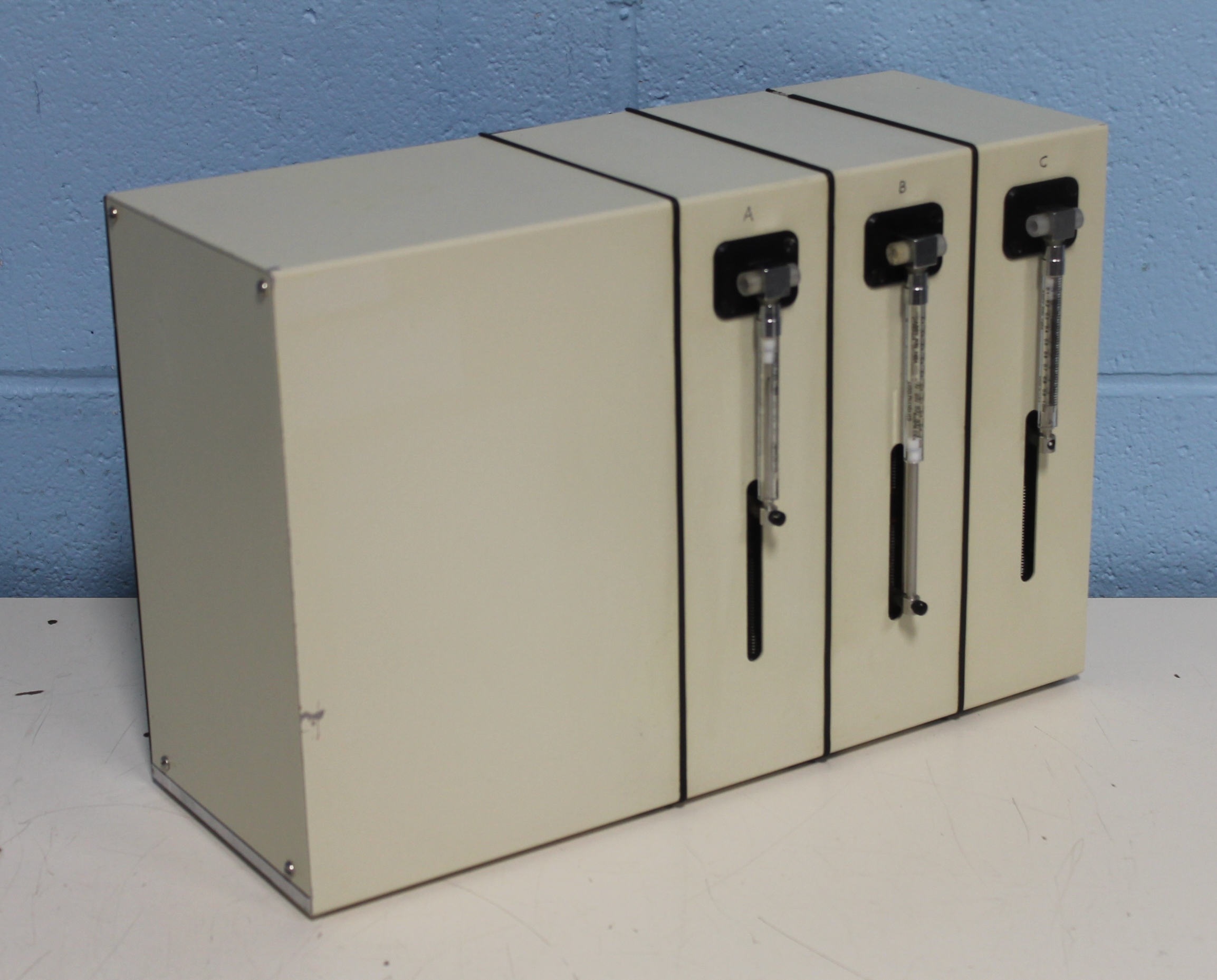 Cavro 3 Pump System Model 722153 B