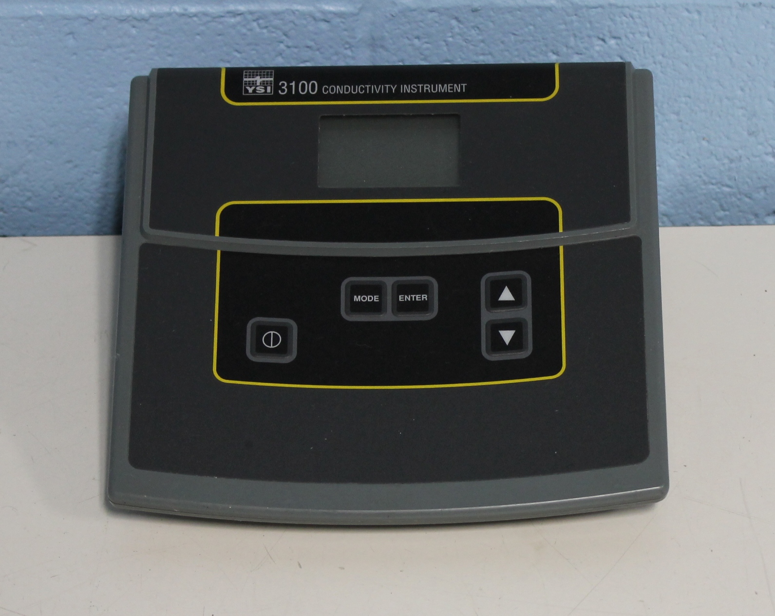 YSI 3100 Conductivity Meter