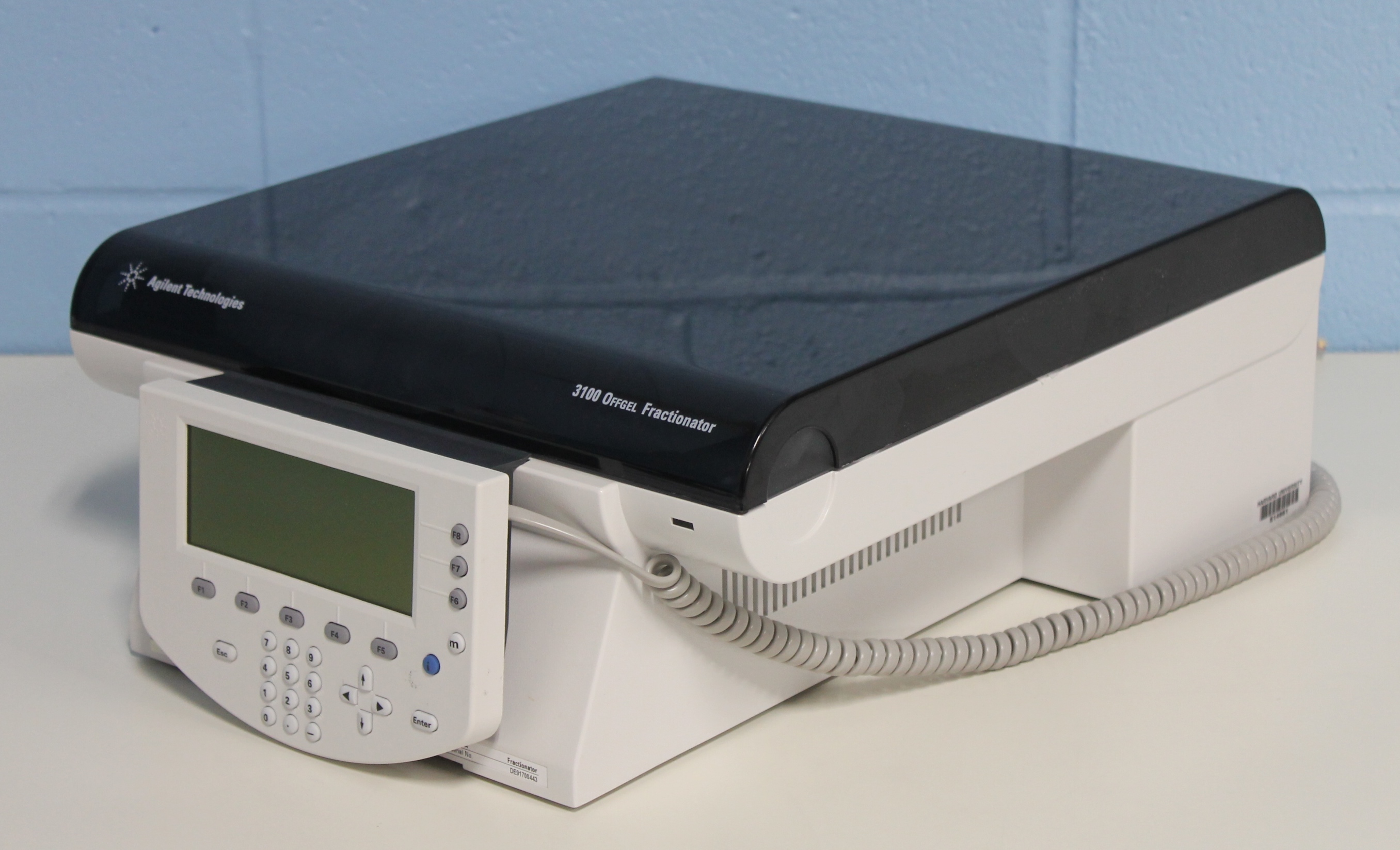 Agilent 3100 OFFGEL Fractionator with Control Module