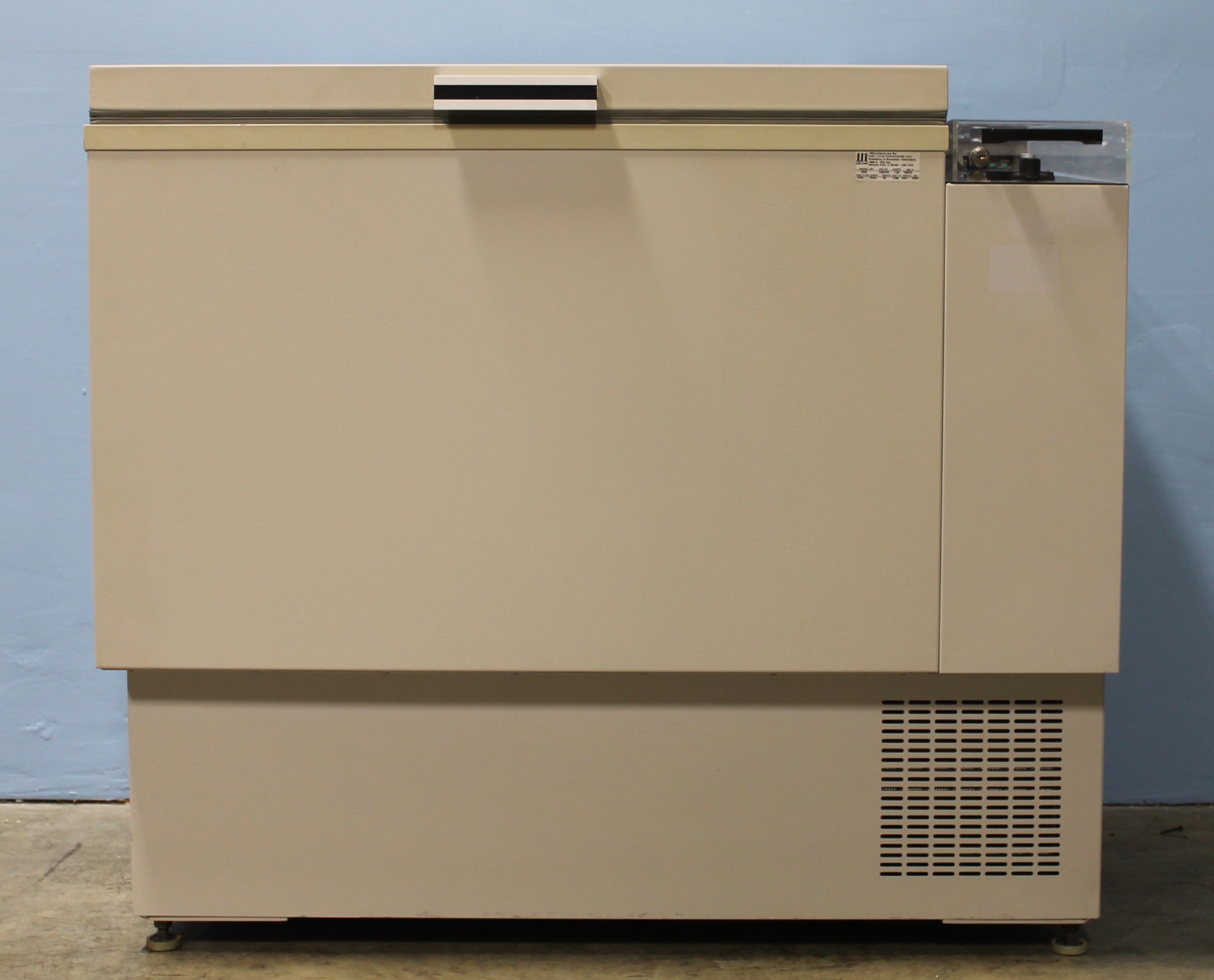Lab-Line 3530 Refrigerated Incubator Shaker