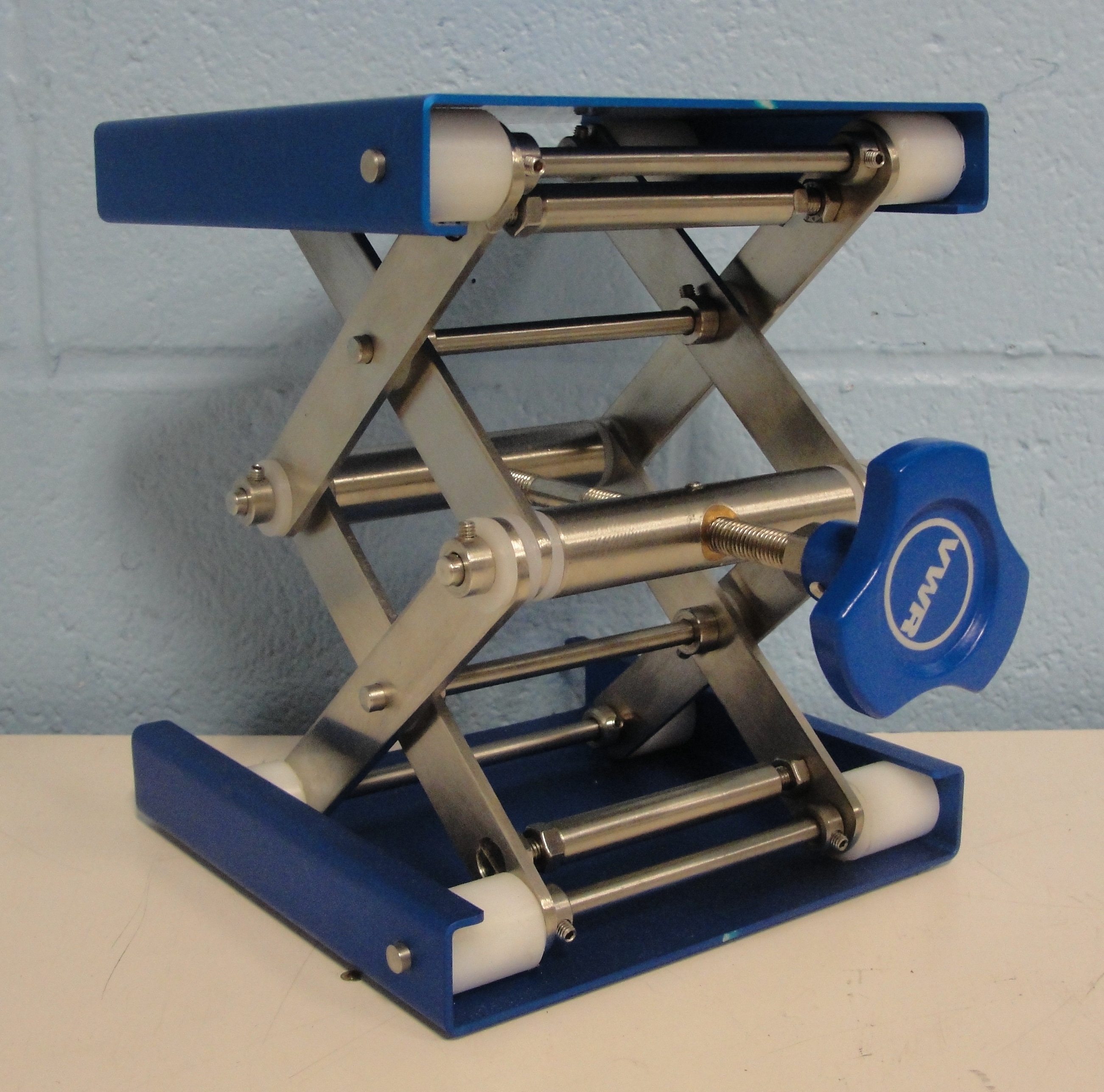 VWR 6x6 Aluminum Support Jack