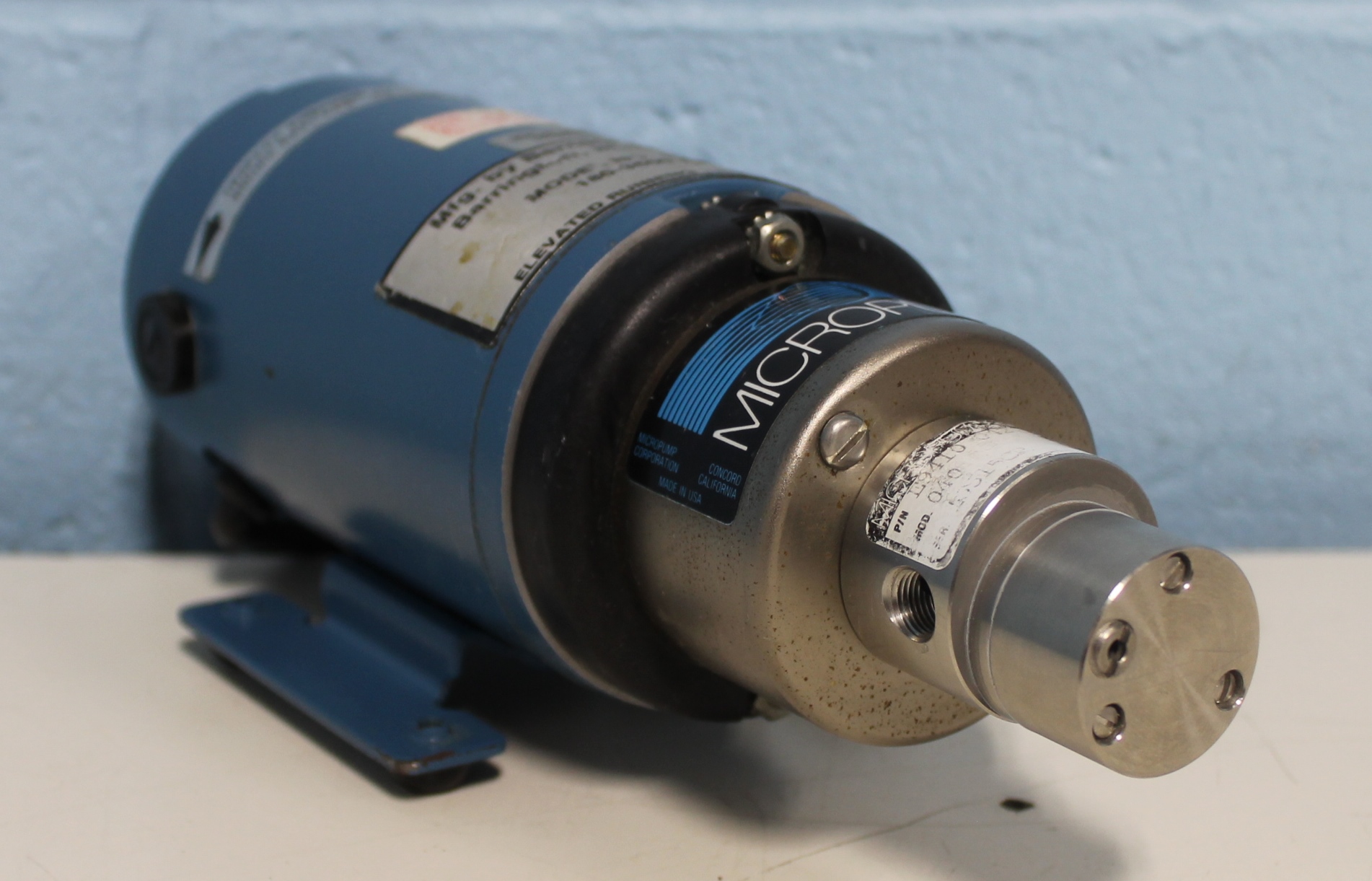 Barnant Company 900-573 with Micropump 040