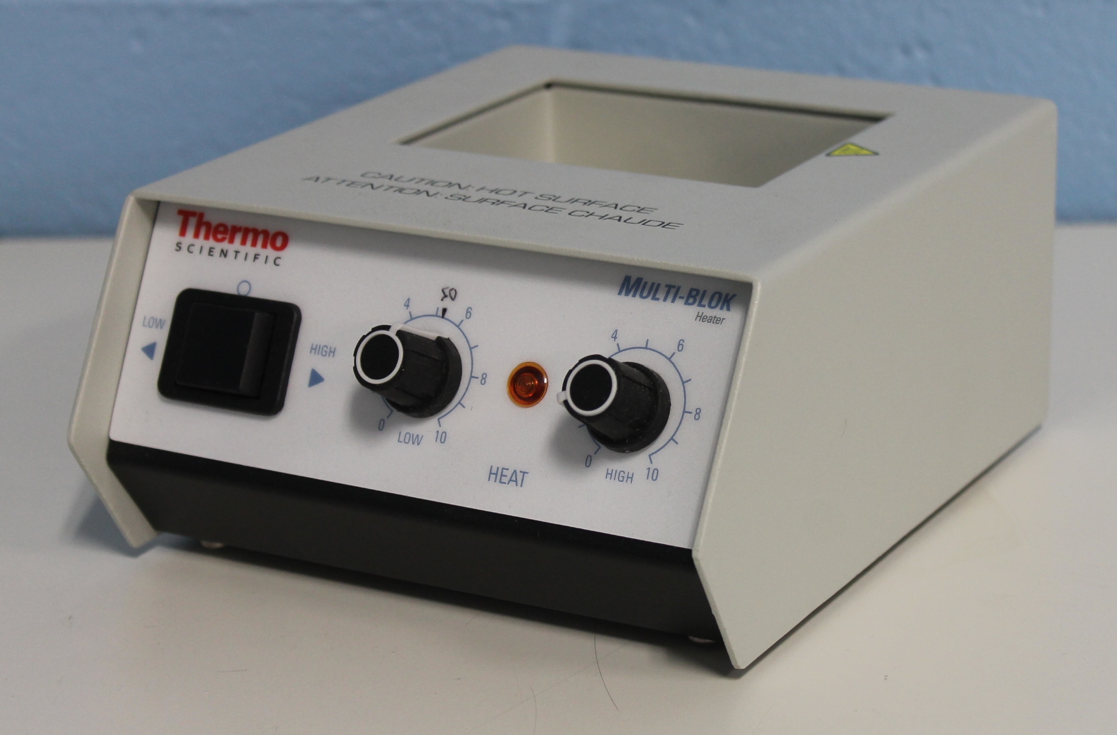 Thermo Scientific Analog Dry Bath Heater Model 2050