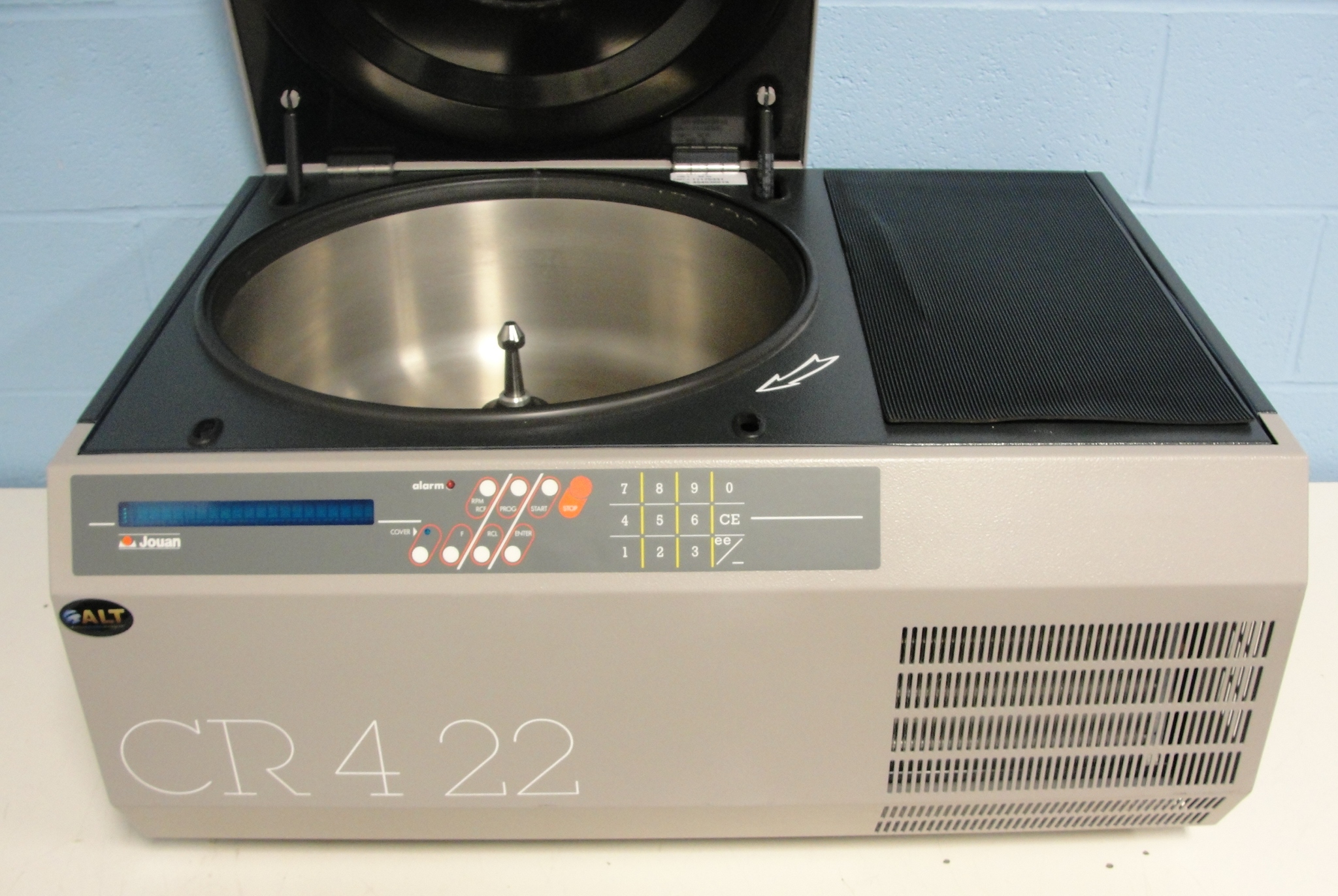 Jouan CR4-22 Refrigerated Benchtop Centrifuge