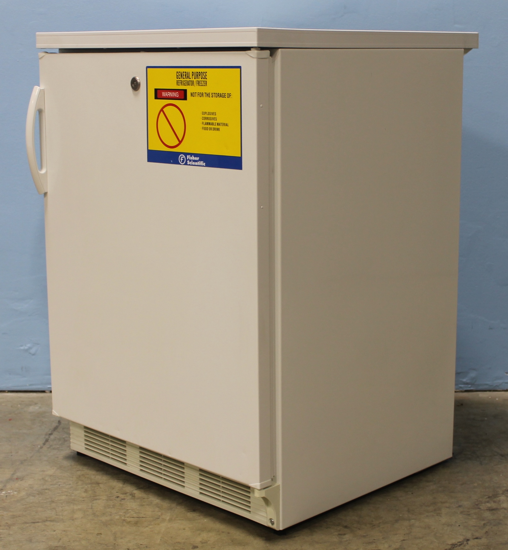 Fisher Scientific General-Purpose Undercounter Refrigerator 5.6 cu. ft.