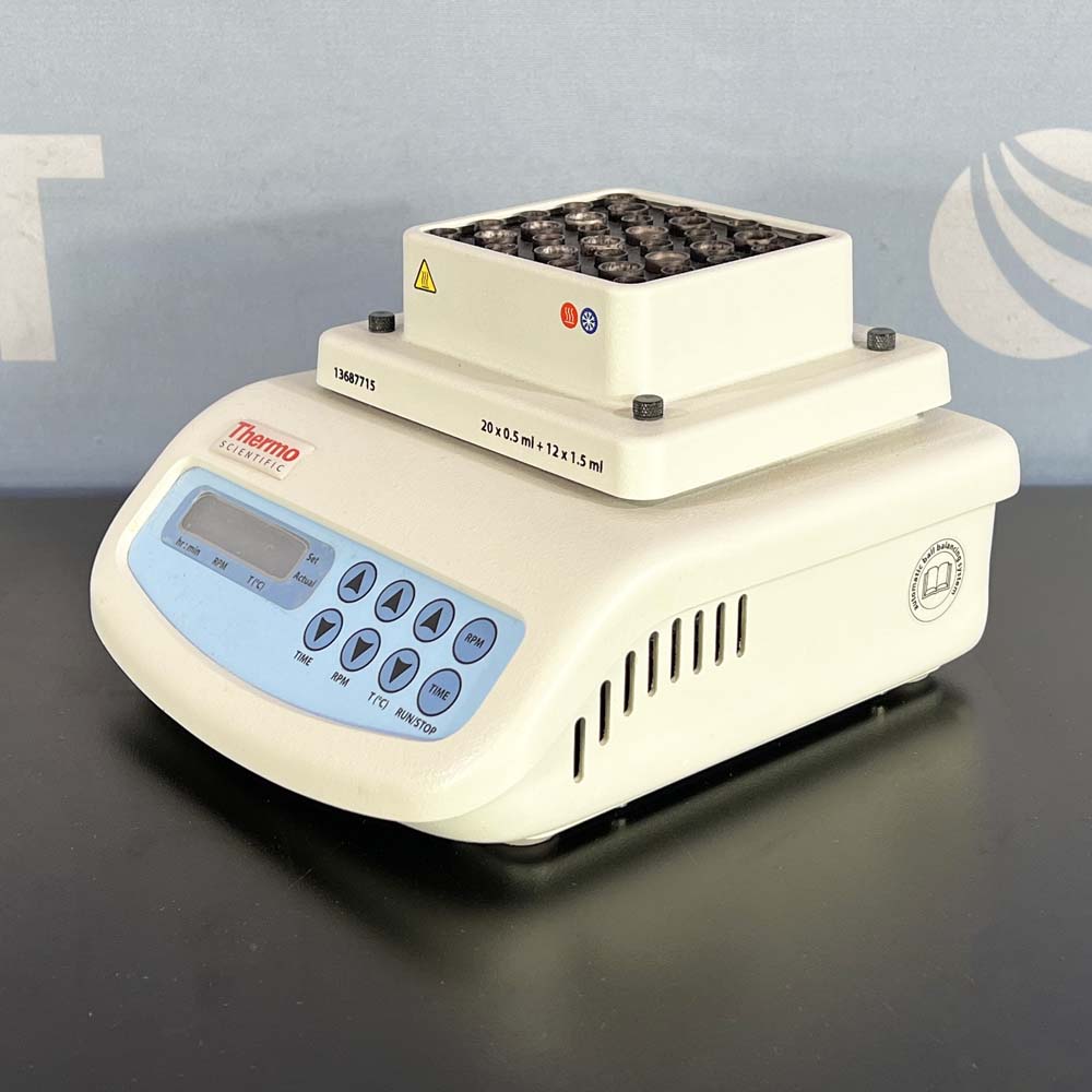Thermo Scientific Thermal Mixer With 13687720 Block