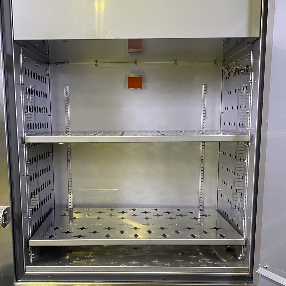 VWR Environmental Chamber, Model 9005L