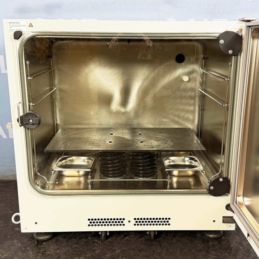 Eppendorf New Brunswick S41i Co2 Incubator Shaker