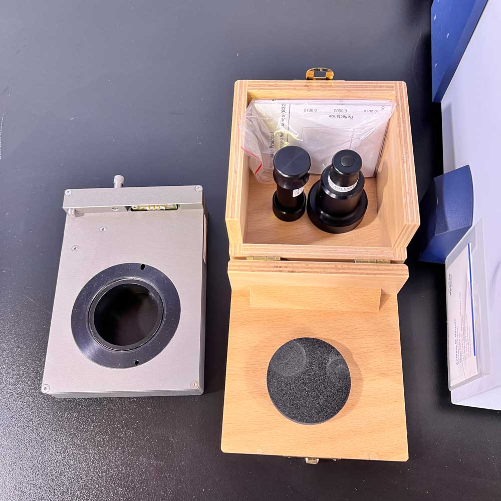 Bruker MPA FT-NIR Spectrometer