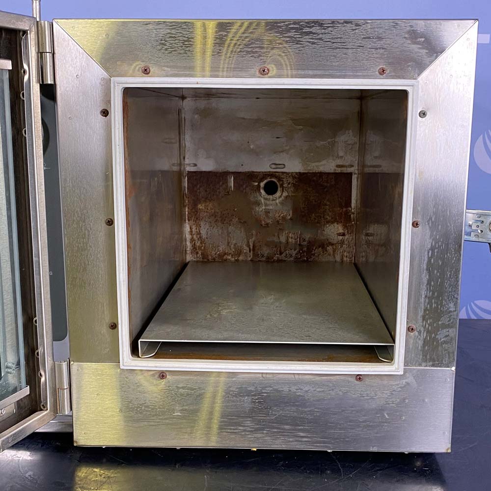 VWR / Sheldon 1430M Vacuum Oven