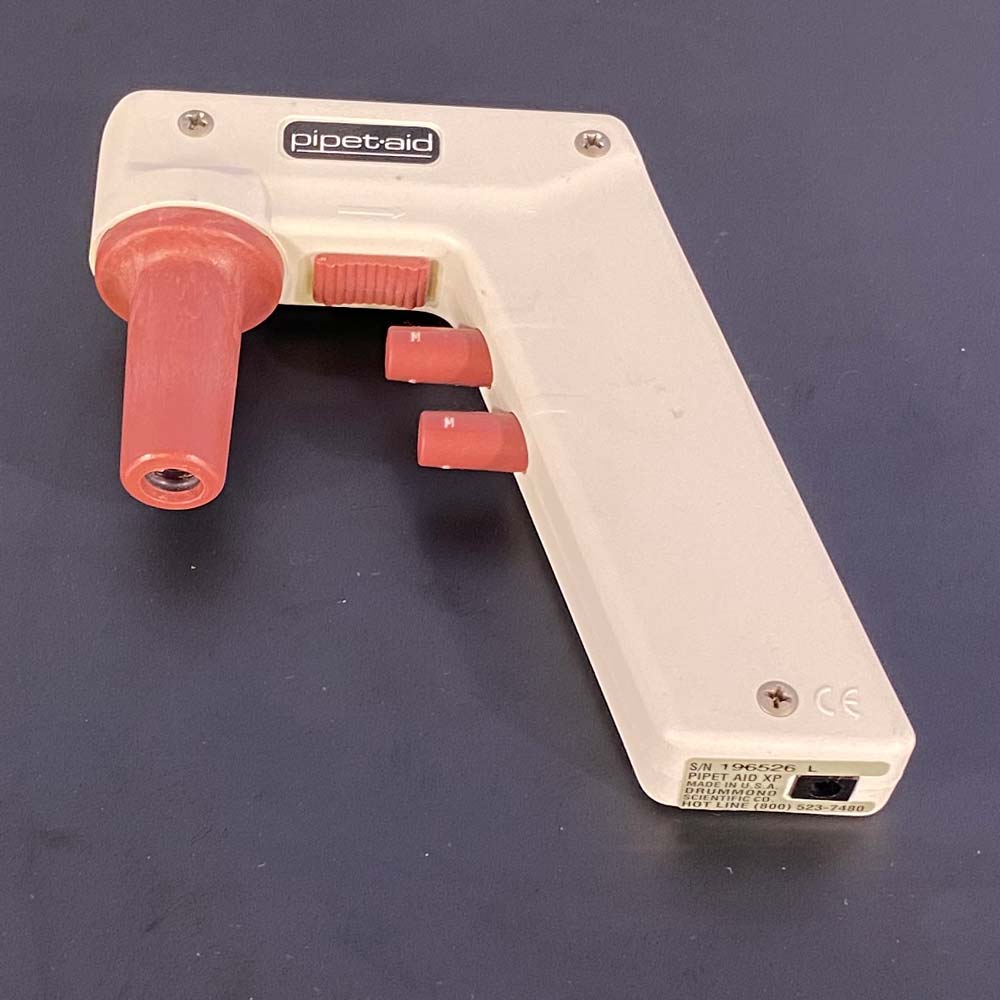 Drummond Scientific Co. Portable Pipet-Aid XP