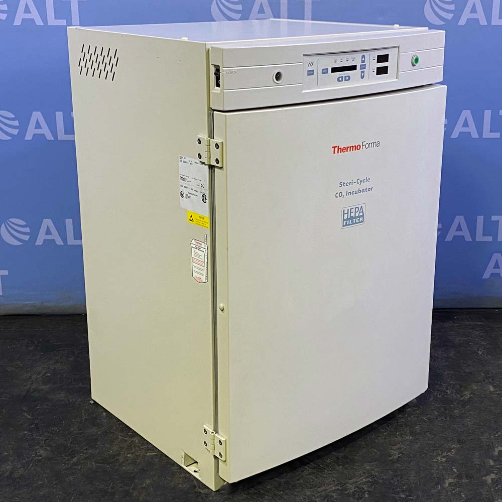 Thermo Forma Model 370 Series Steri-Cycle CO2 Incubator