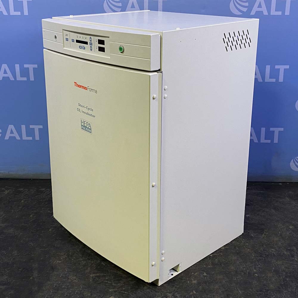 Thermo Forma Model 370 Series Steri-Cycle CO2 Incubator