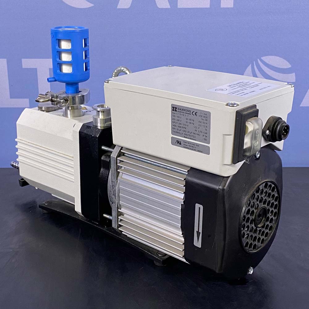 Trivac Two Stage Oil Sealed Rotary Vane Pump, Model D2.5E