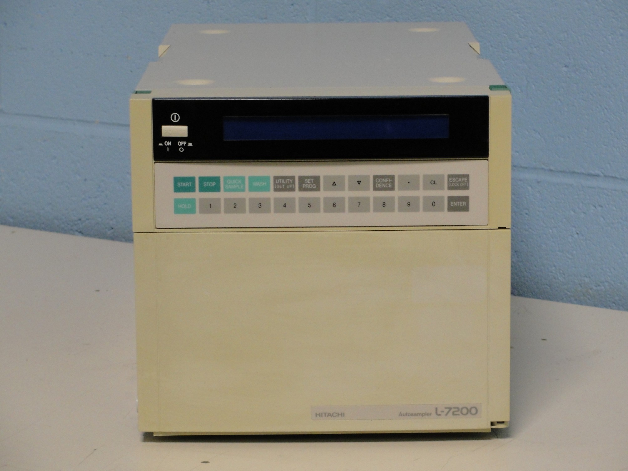 Hitachi L-7200 Autosampler
