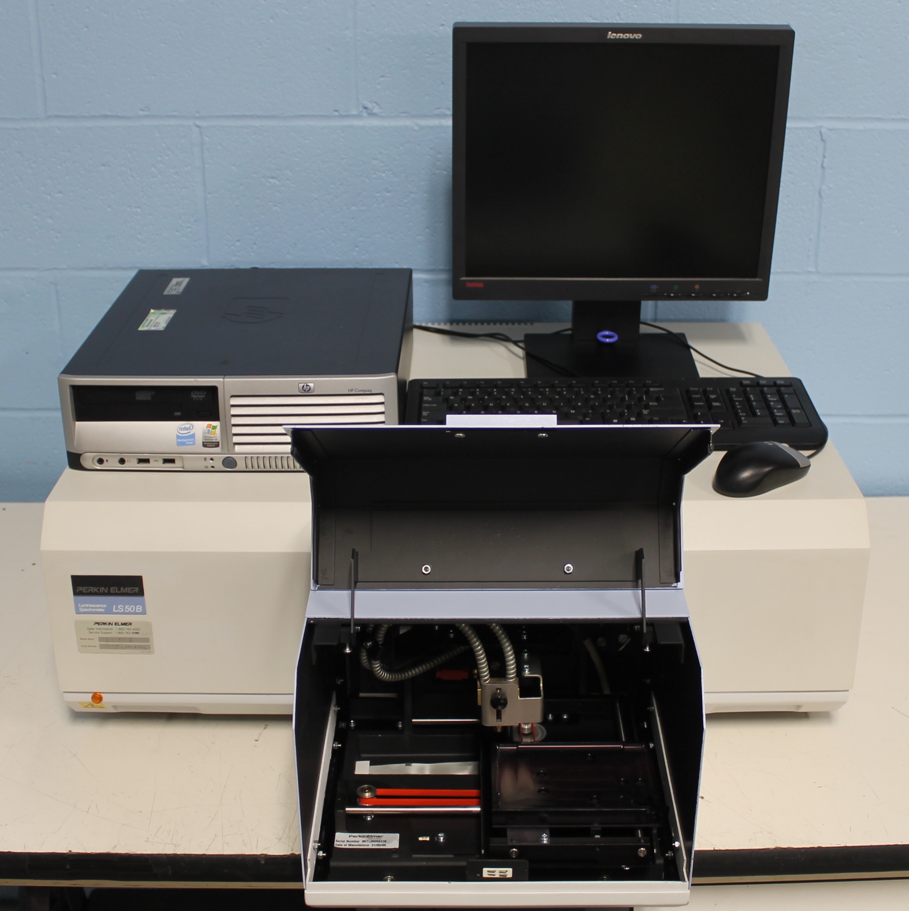 PerkinElmer LS-50B Luminescence Spectrometer with Plate Reader
