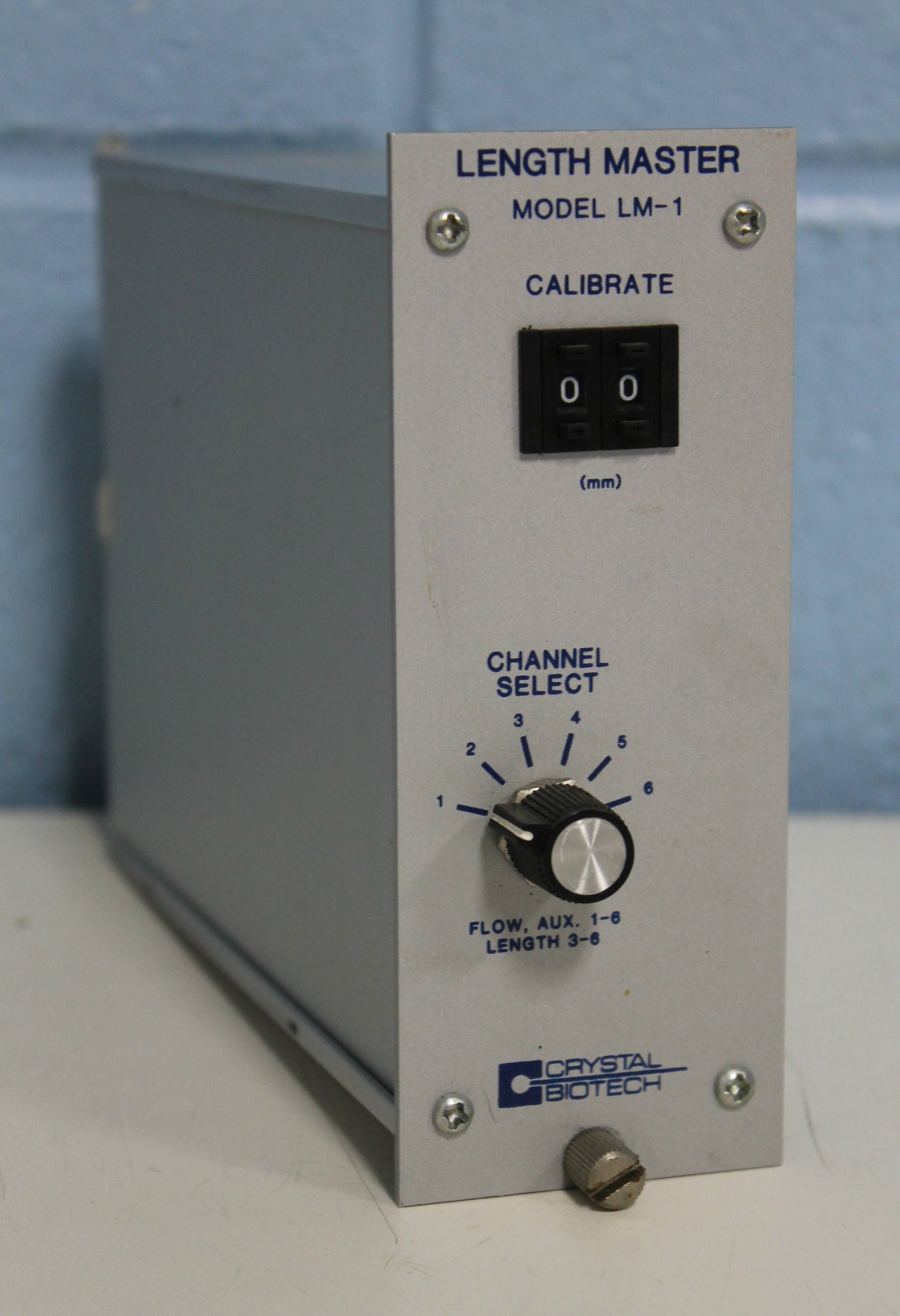 Crystal Biotech Length Master Model LM-1