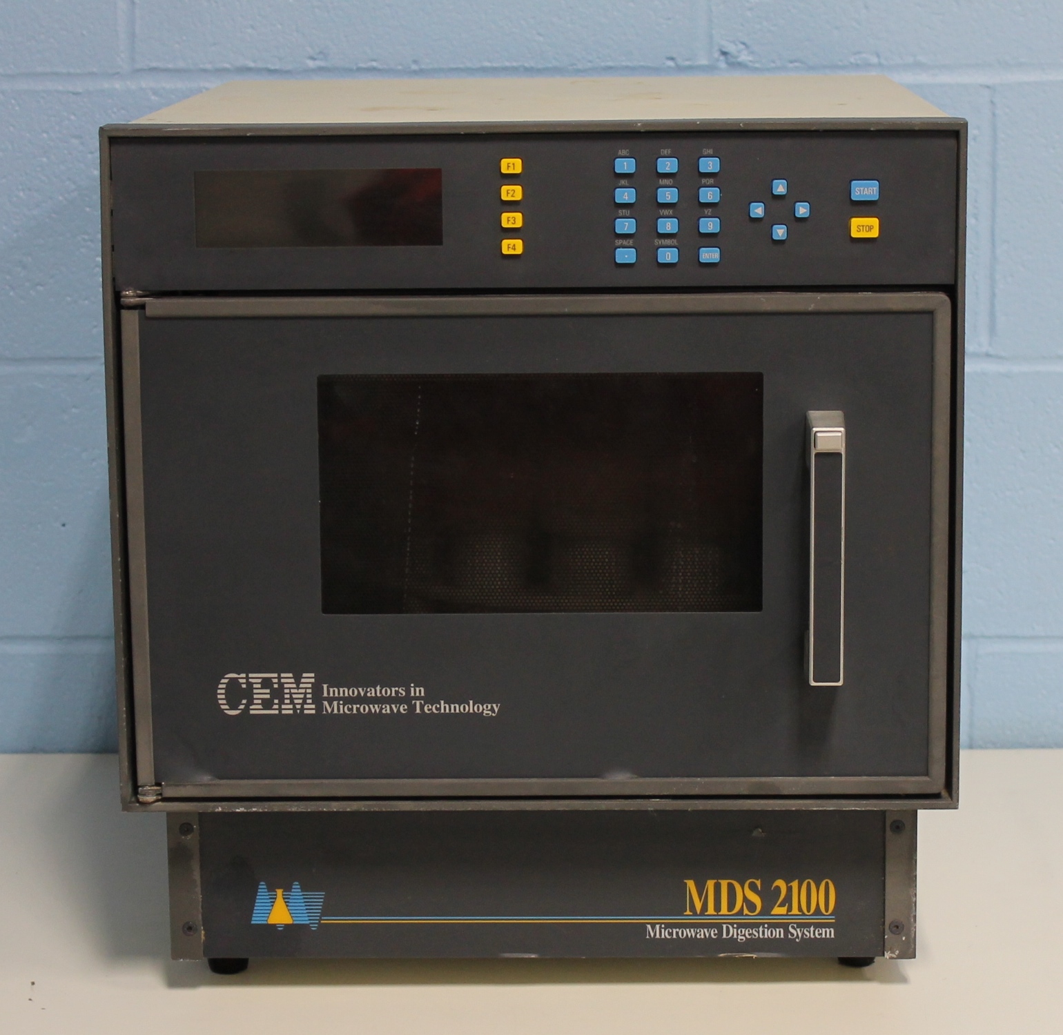 CEM MDS-2100 Microwave Digestion System With Temp Control Model 901670